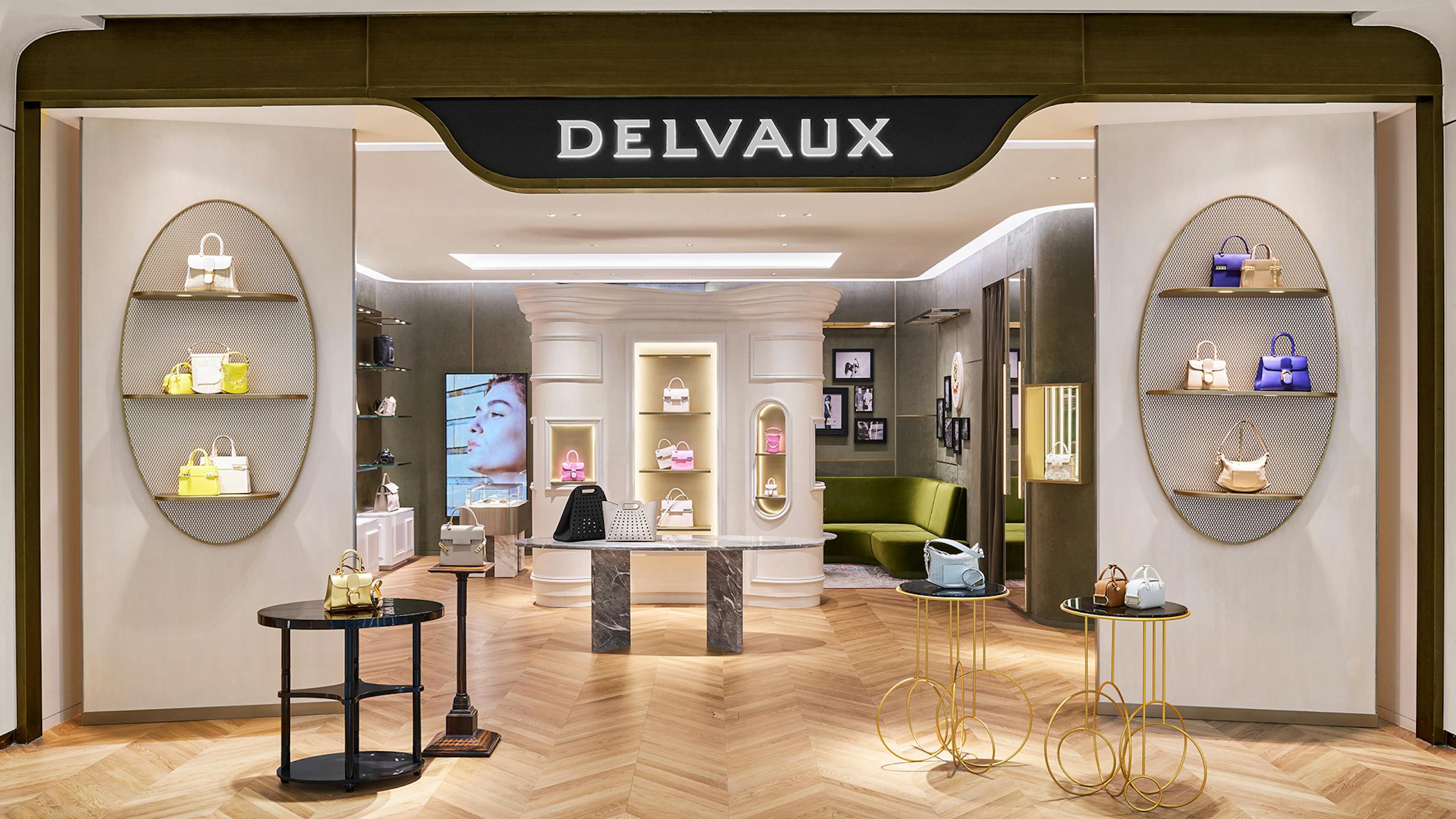 Delvaux | Luxury leather handbags