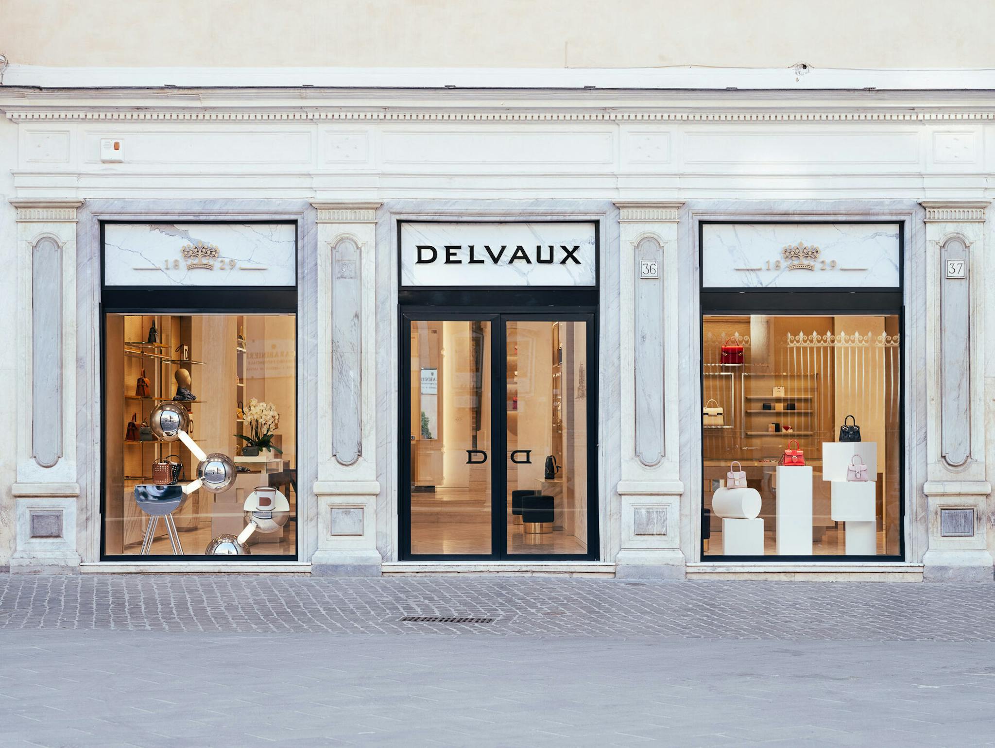 Delvaux | Luxury leather handbags