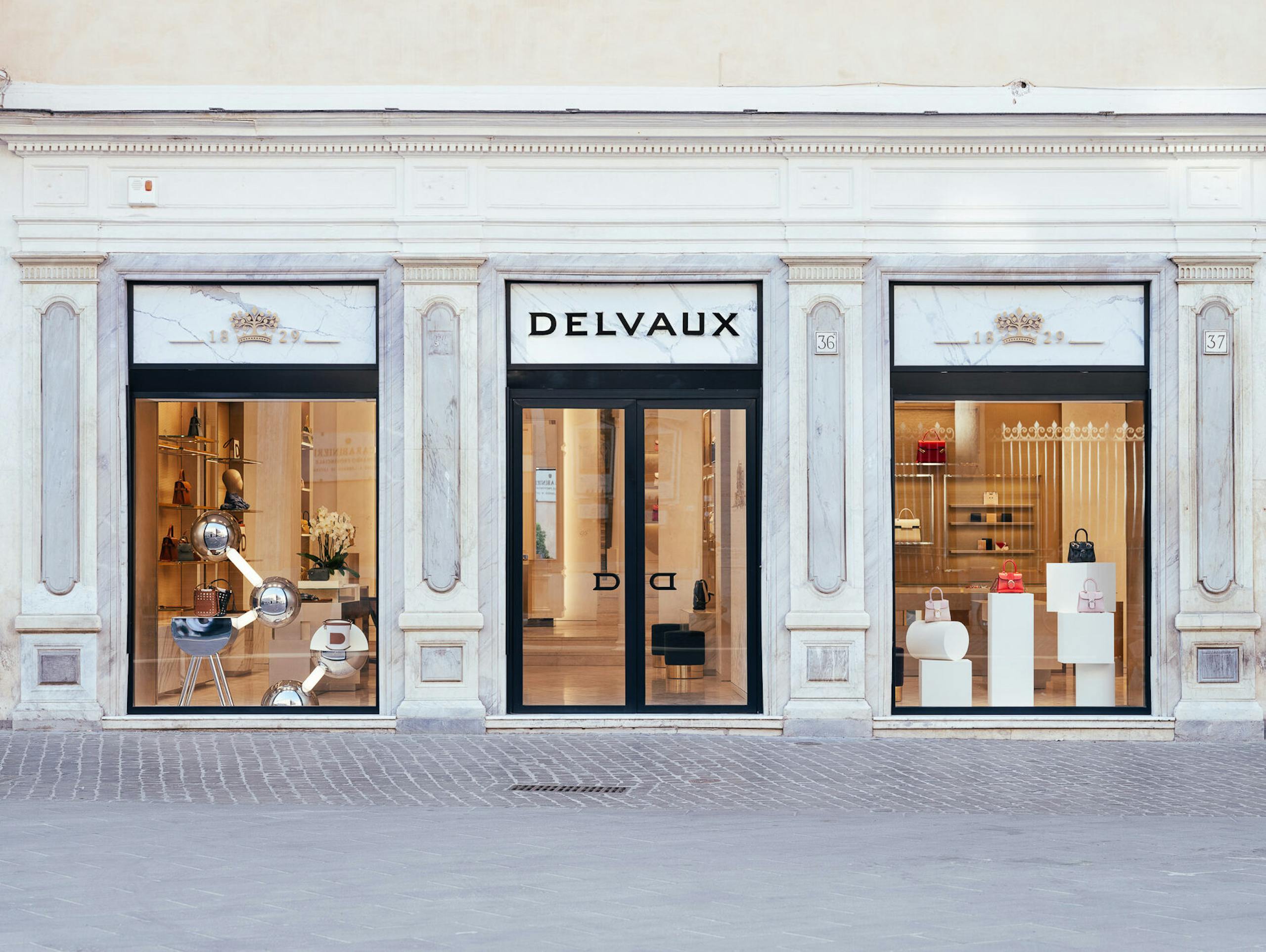 Delvaux | Luxury leather handbags