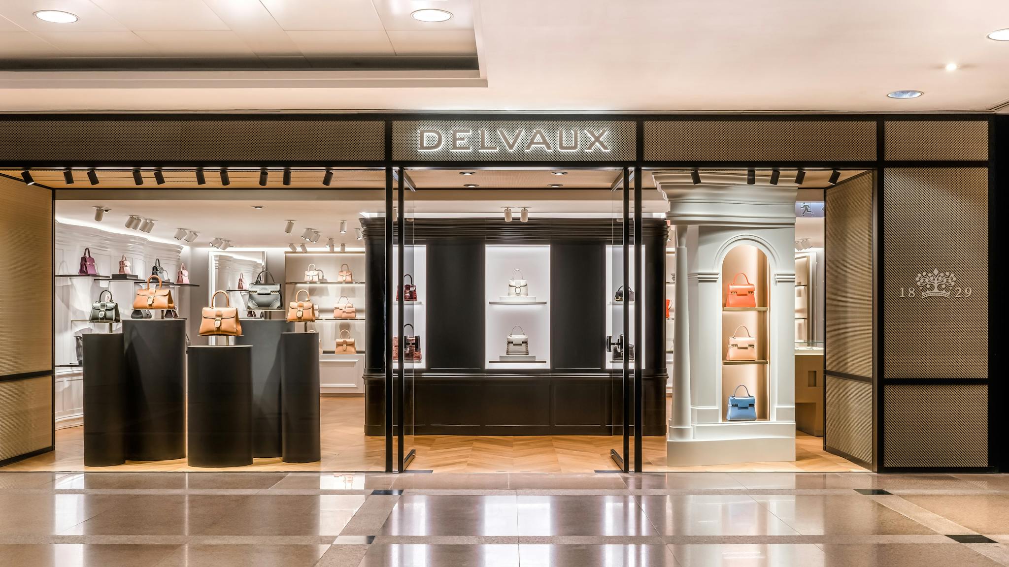 Delvaux | Luxury leather handbags