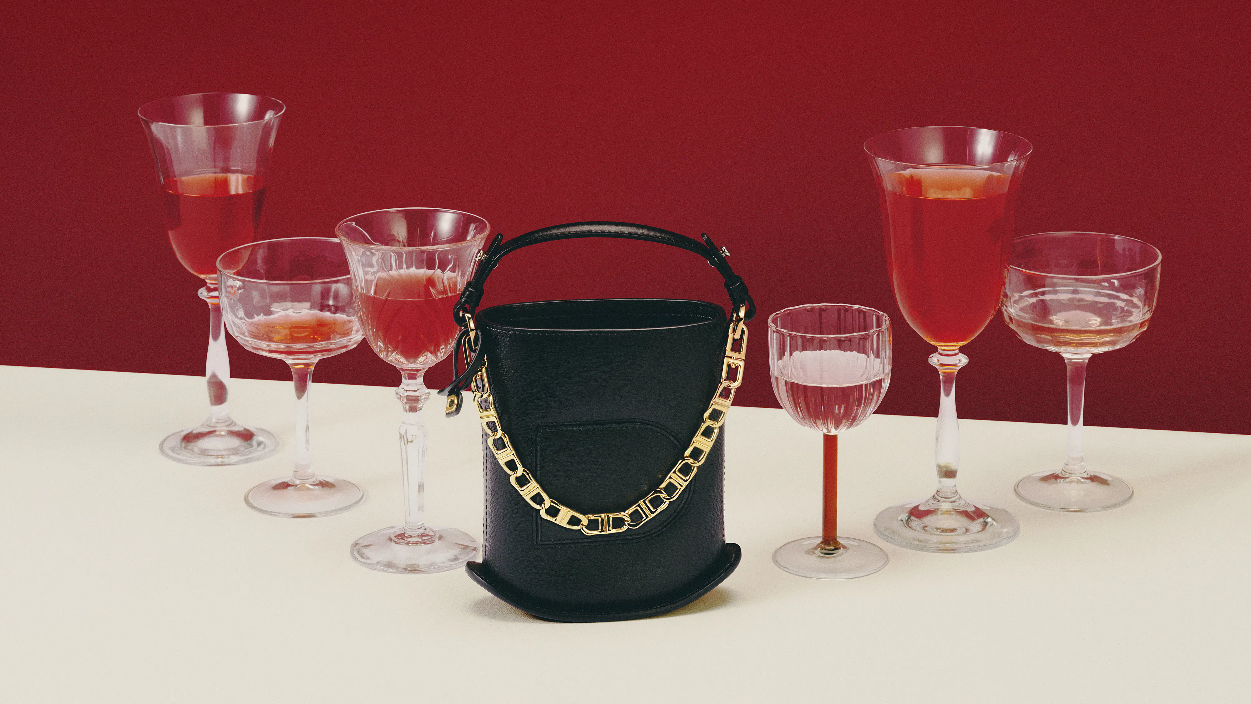 Luxury leather handbags | Delvaux Official Website | Europe