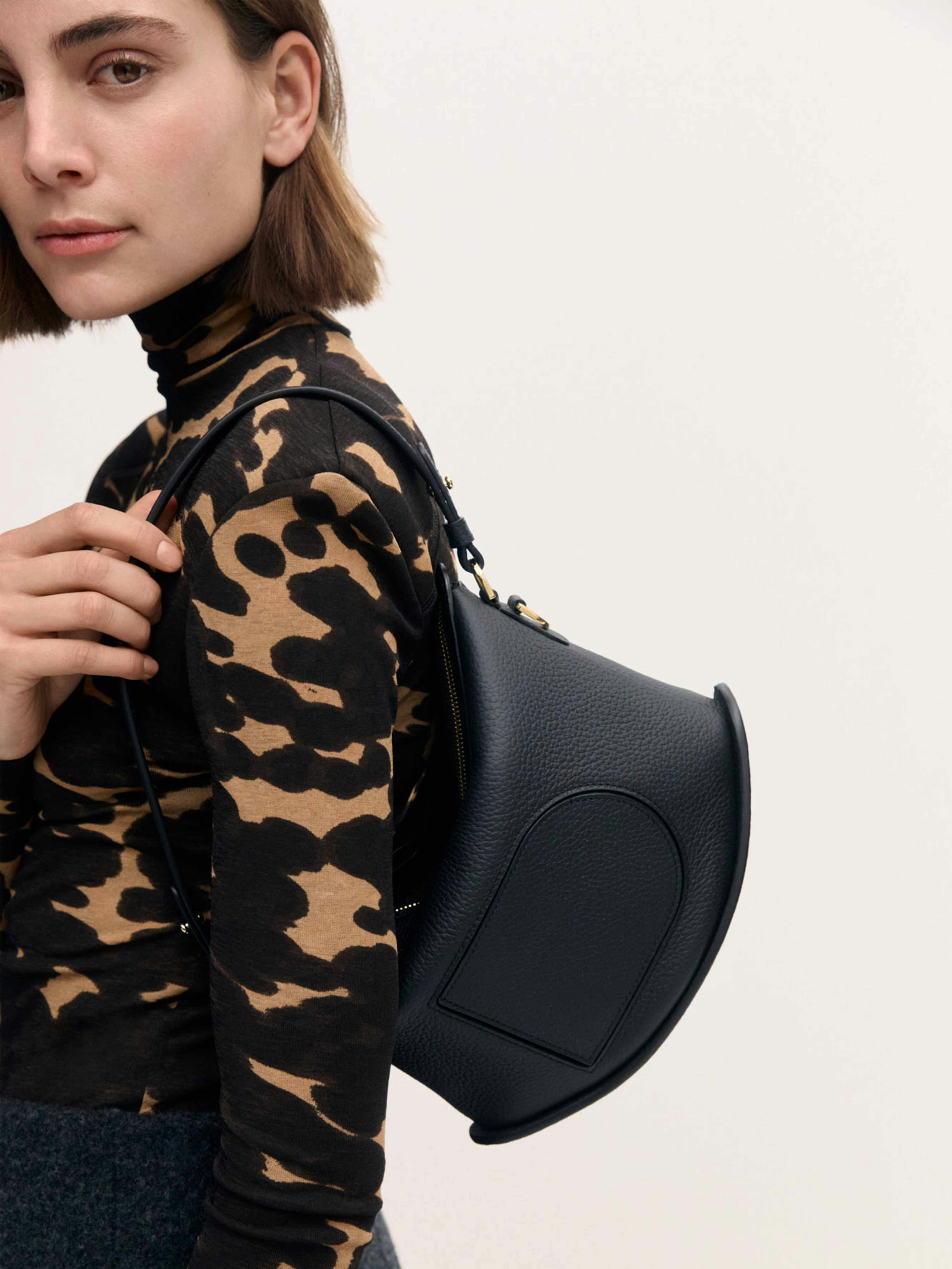 Luxury leather handbags | Delvaux Official Website | US