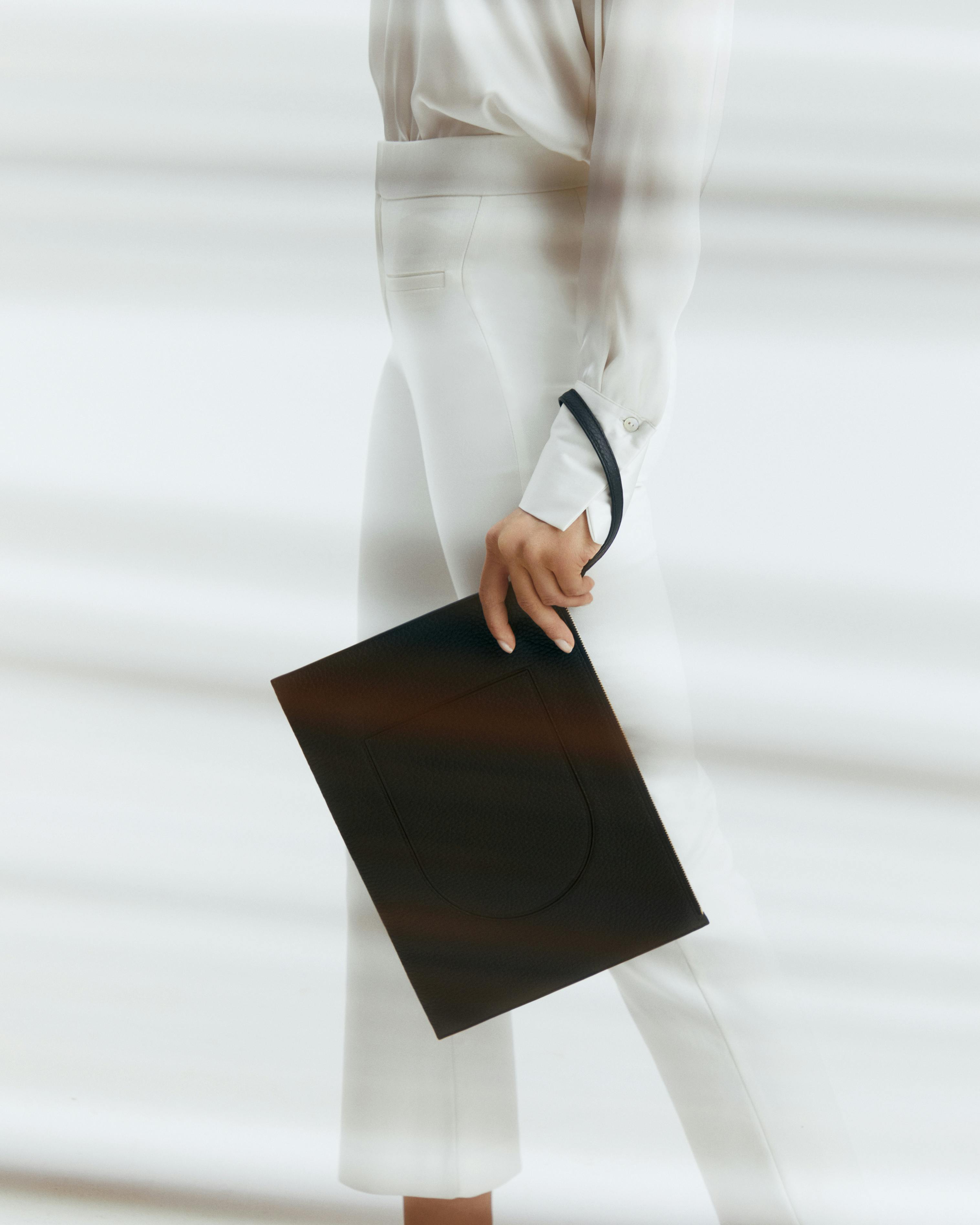 Pin Mini Bucket Airess | Delvaux